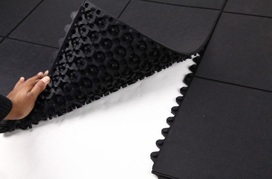 Heavy-Duty Rubber Gym Tile Durable & Shock-Absorbent – Rubber Co